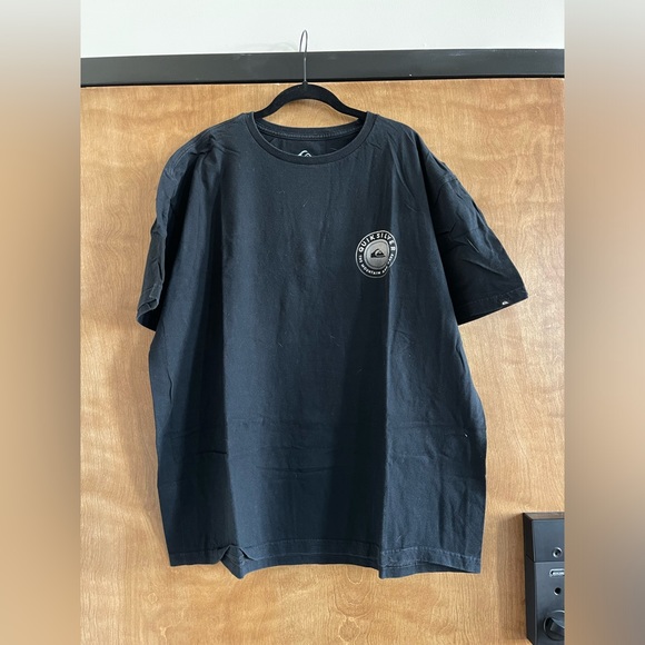 Quiksilver | Shirts | Quicksilver Tee Shirt | Poshmark